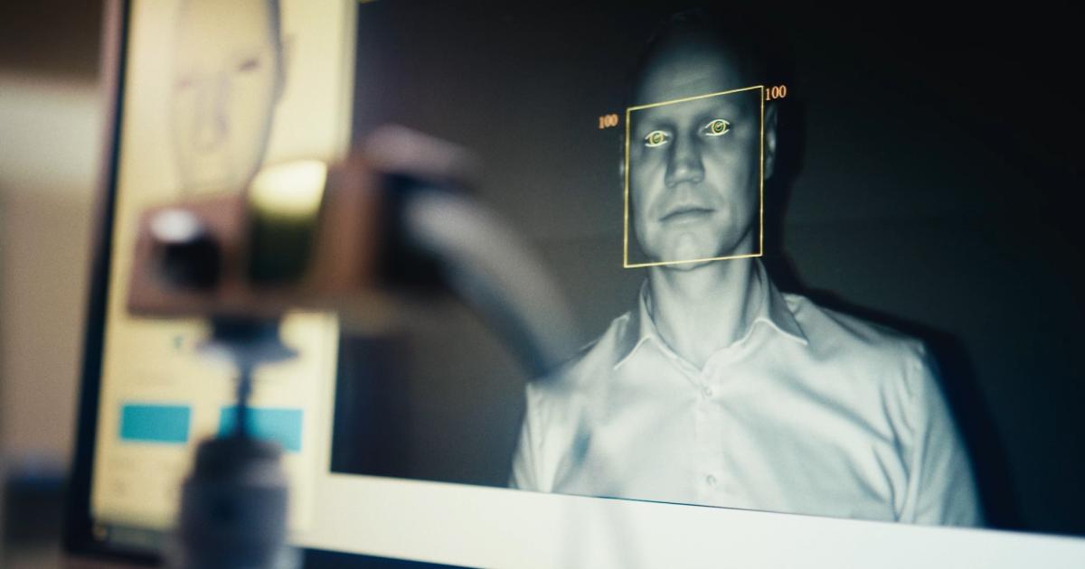 What's my age again? - Age recognition through intelligent sensors ...